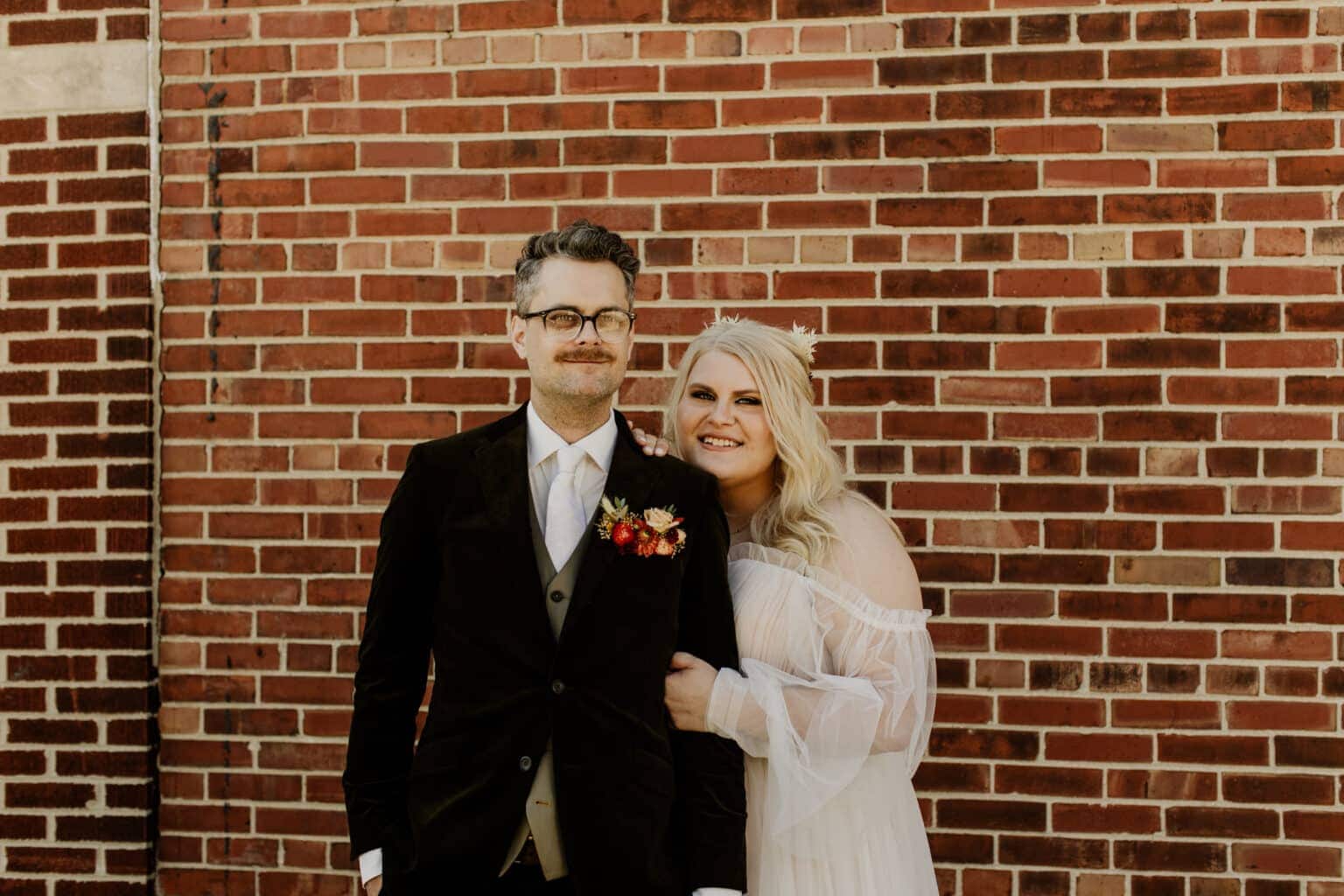From Coffee Shop Chat to wedding vows: Robyn & Brandon's Perfect Match ...